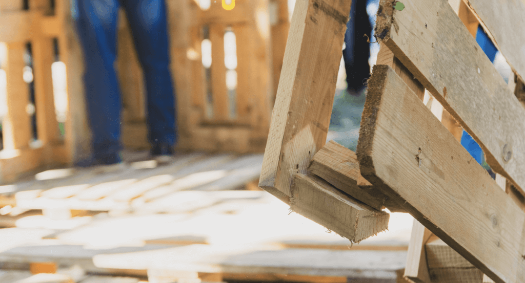 3 Reasons to Consider Owning a Pallet Business - SUPPLY POINTe
